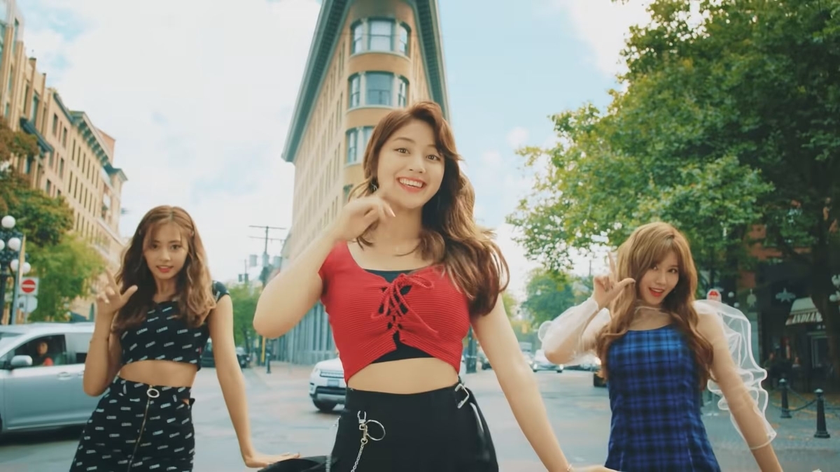 TWICE「LIKEY」ジヒョ カワイイ！！（まとめ） - ヘラジカ屋さん