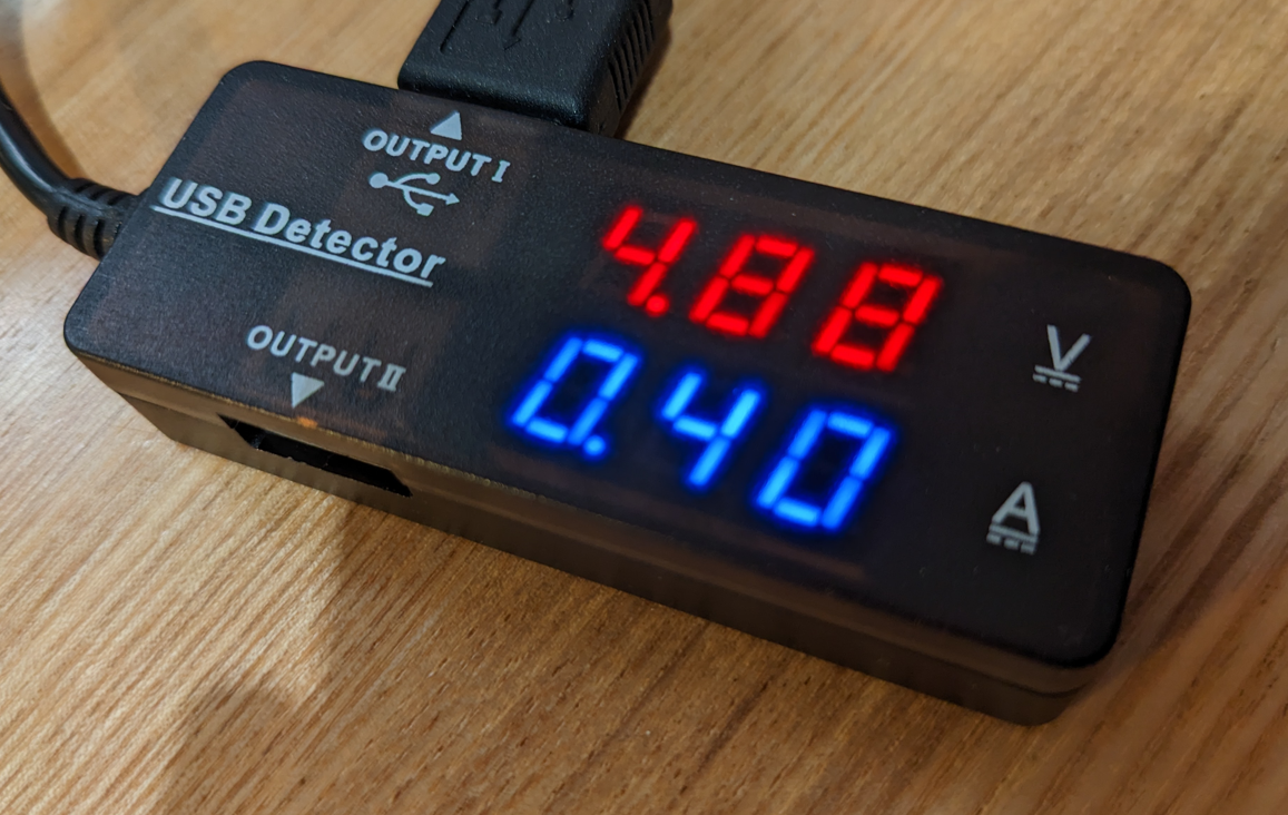 Raspberry PiのUndervoltage(電圧低下)対策でアダプターを購入し検証してみた。 - t-hom’s diary