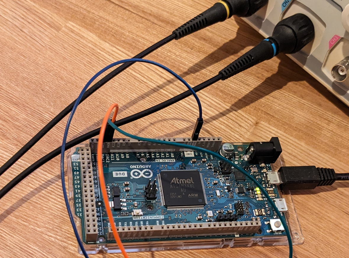 Arduino DueのDAC機能を使ってでオシロスコープに円を描いてみた。 - t-hom’s diary