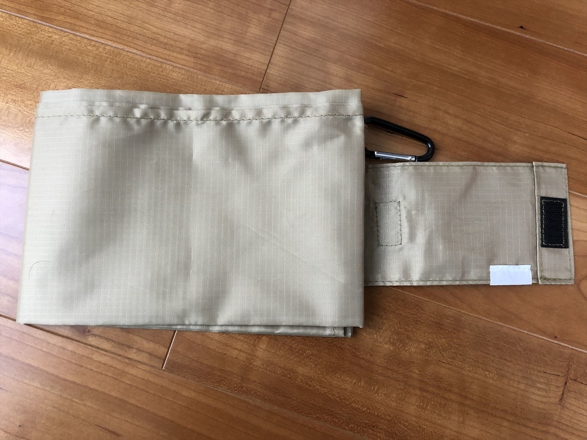 散歩のお供に！monosoのちょい置きシートが便利！ - ばおキャンプブログ