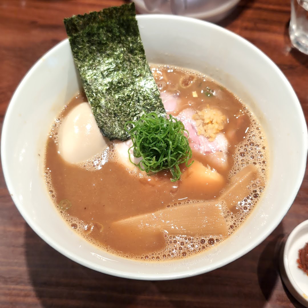 【RAMEN GOTTSU 】味変も楽しめる百名店のラーメン（練馬） - 今日も食べちゃえ