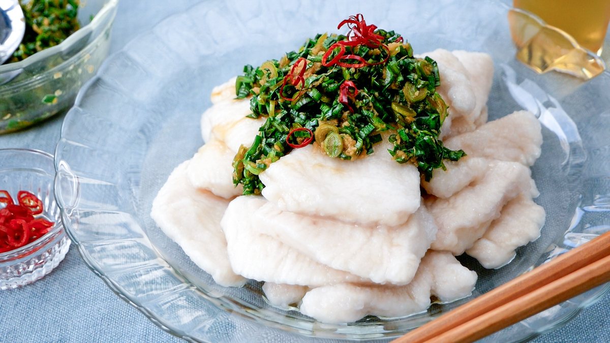 鶏むね肉に片栗粉をまぶした水晶鶏しっとりやわらかで簡単すぎる【美窪たえ】 - メシ通 | ホットペッパーグルメ