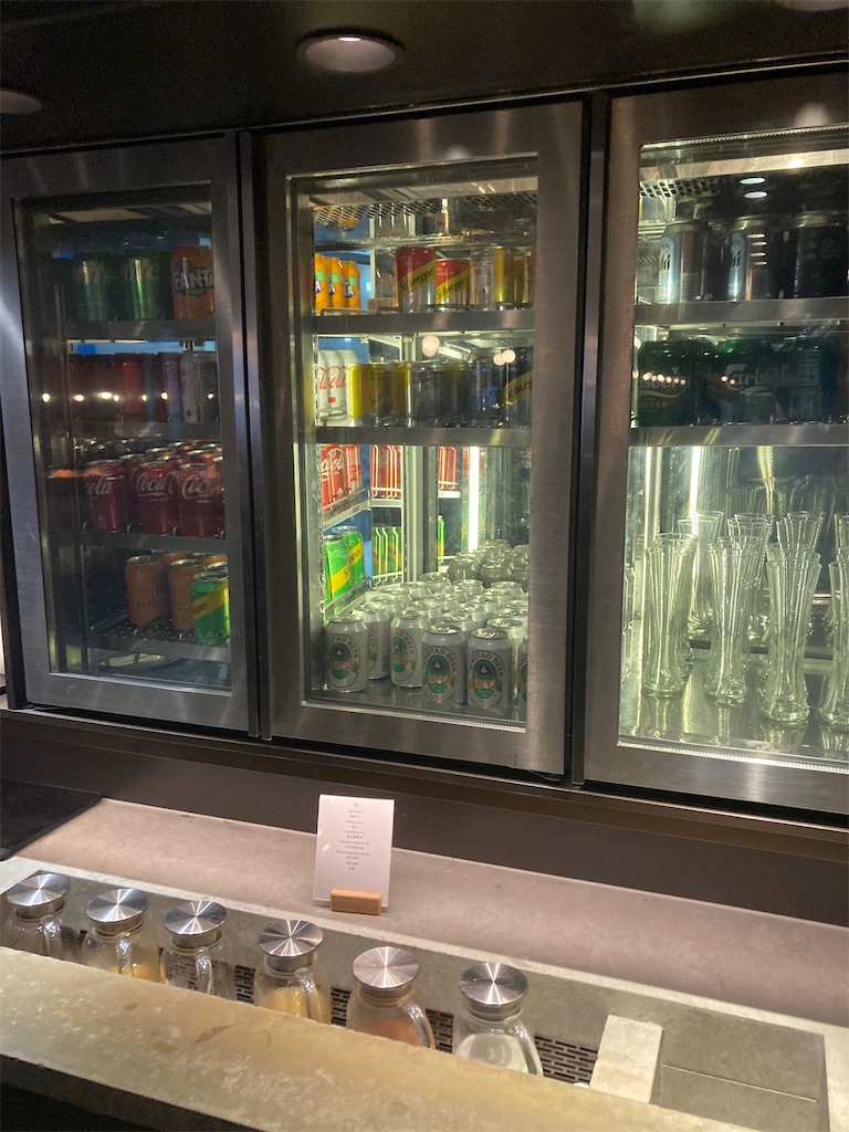 CX797便 香港→ジャカルタ キャセイパシフィックA330 ビジネスクラス搭乗記 - へんな旅行記