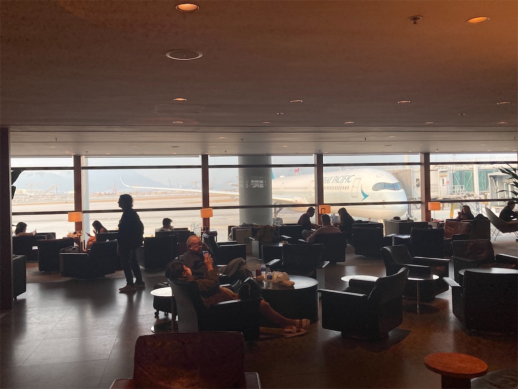 CX797便 香港→ジャカルタ キャセイパシフィックA330 ビジネスクラス搭乗記 - へんな旅行記