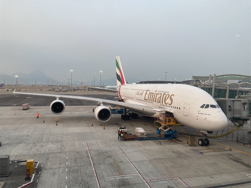 CX797便 香港→ジャカルタ キャセイパシフィックA330 ビジネスクラス搭乗記 - へんな旅行記