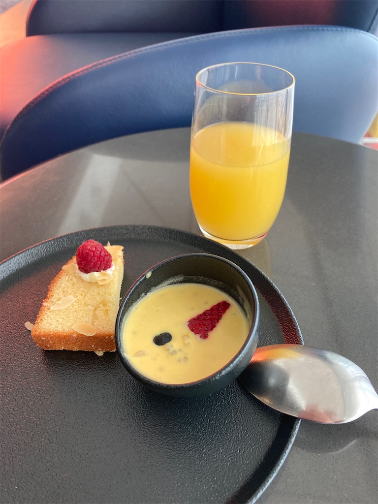 CX797便 香港→ジャカルタ キャセイパシフィックA330 ビジネスクラス搭乗記 - へんな旅行記