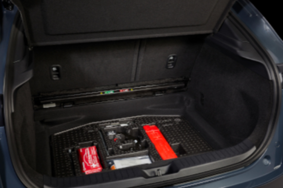 CX-30欧州仕様に追加される「Smart Cargo Box」の価格等が公開されました。 - つらつらとMAZDA