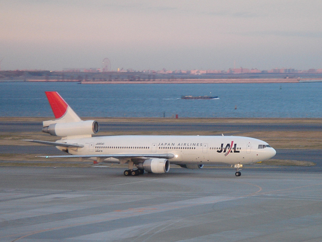 JAL DC-10 @ 羽田空港 (2005/1) - たま's memo