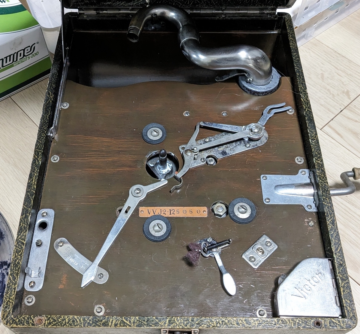 ビクトローラ J2-12 （Victrola J2-12）の整備ひとまず完了しました - たまひの蝸牛…