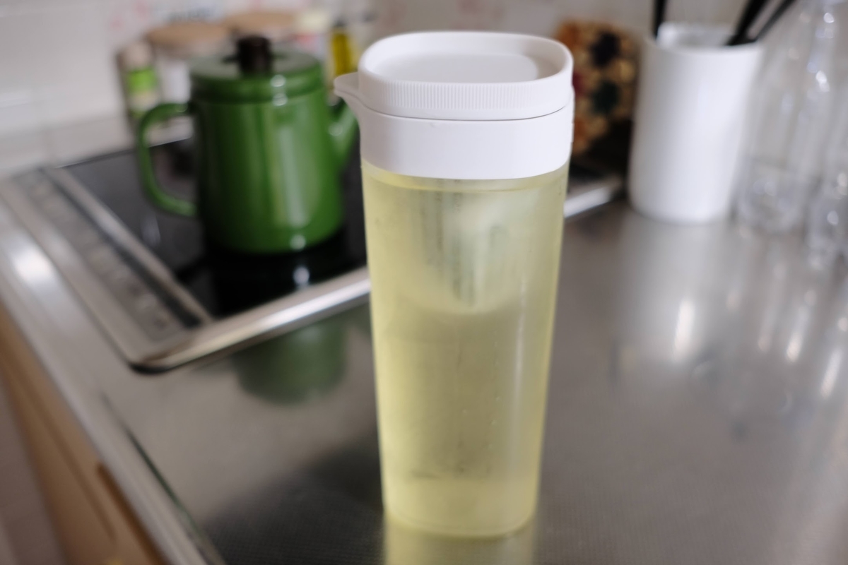 冷茶始めました。 - 裏庭