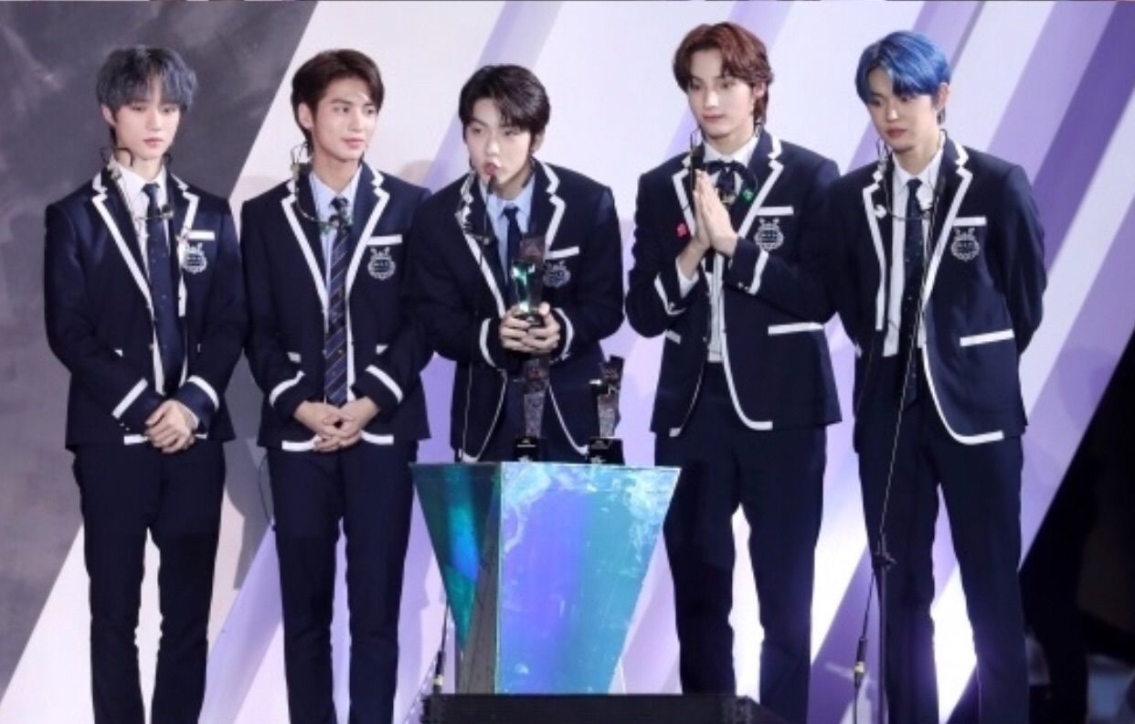 ITZY・TXT・AB6IX「2019 AAA」新人賞、今年は3組が受賞 - 韓information.