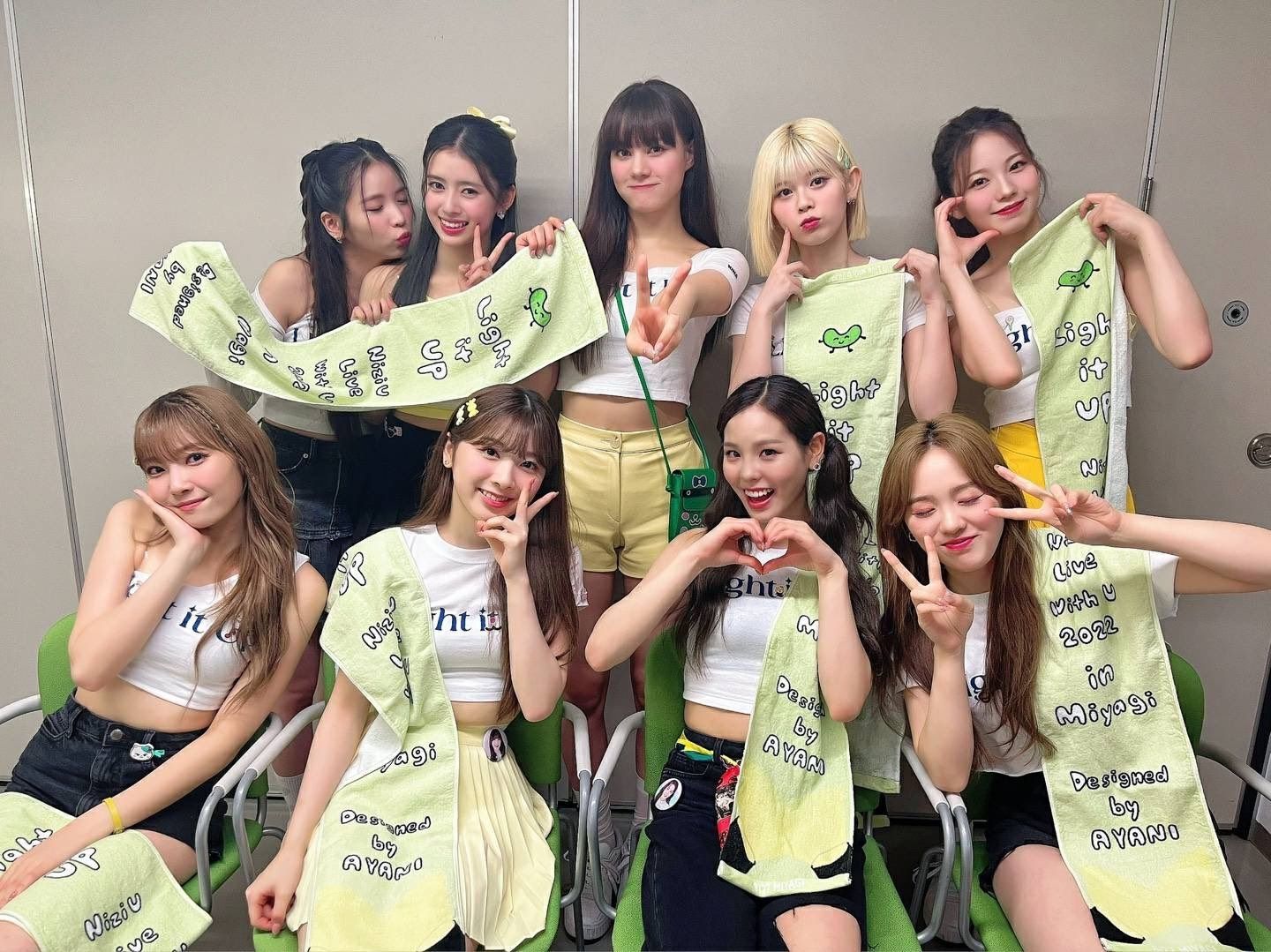 NiziU、セキスイハイムスーパーアリーナ②【2022/8/28 セトリ・グッズ列・座席・レポート】Light it Up - 韓information.