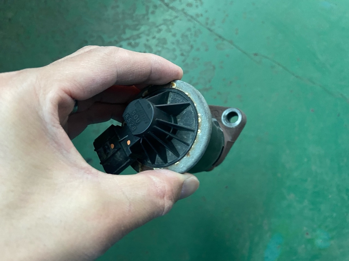 ホンダのN-VAN、EGRバルブ交換 - MHOエンジニアリング