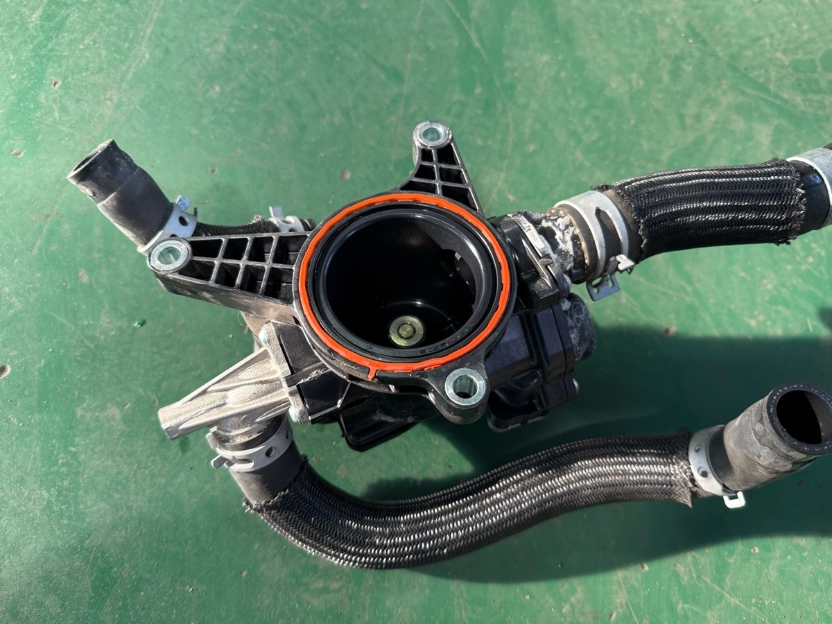 フォレスター、P26A3サーモコントロールバルブの交換 - MHOエンジニアリング