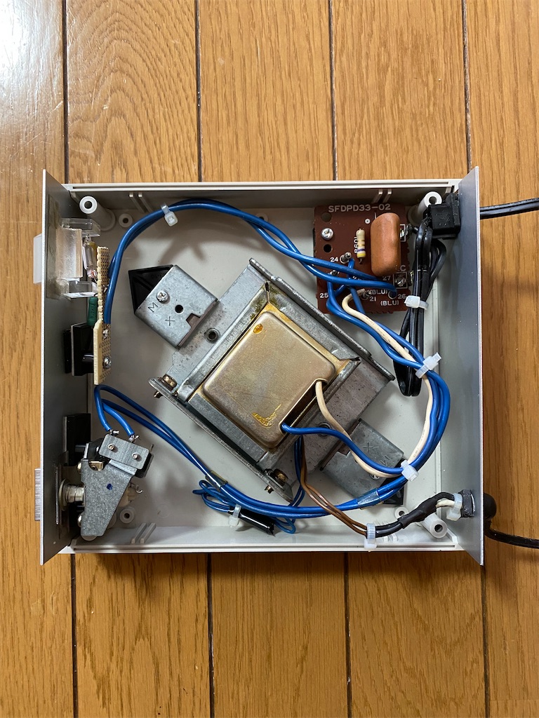 THORENS TD520 外付け電源作成とリフトアップの調整 - osakanatarouのオーディオ修理ブログ