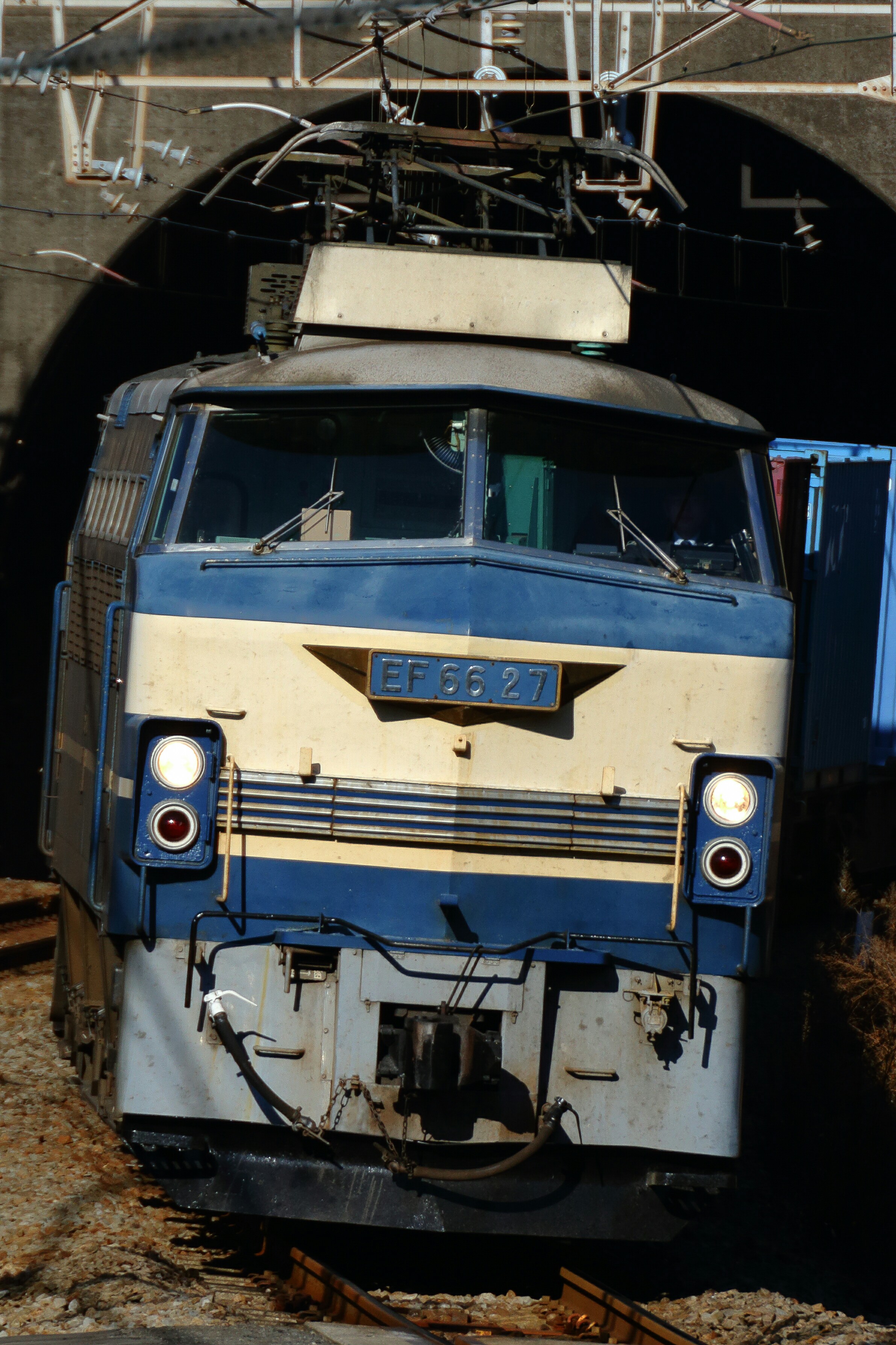 EF66 27 面縦 - 鉄 路 日 録