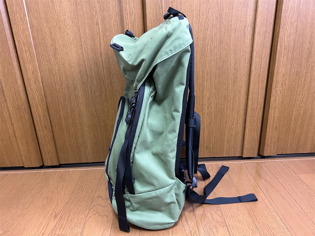 【macpac】コルークラシックは90年代クラシカルな使いやすいドローコード式バックパック【リュックレビュー】 - リュックマン