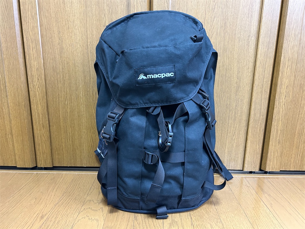 【macpac】ゲッコを3年愛用したら超シンプル大容量で最高だった話【長期リュックレビュー】 - リュックマン