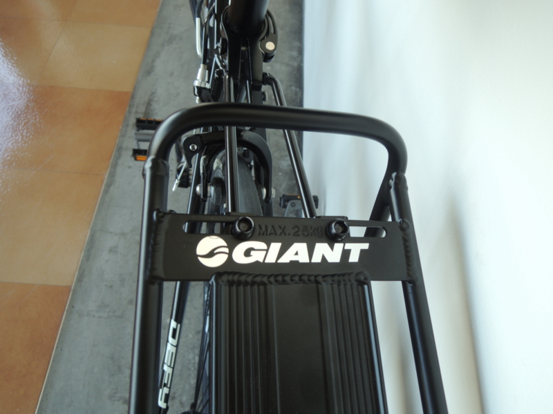 GIANTのDEFY3にリアキャリアを装着する - Do Something