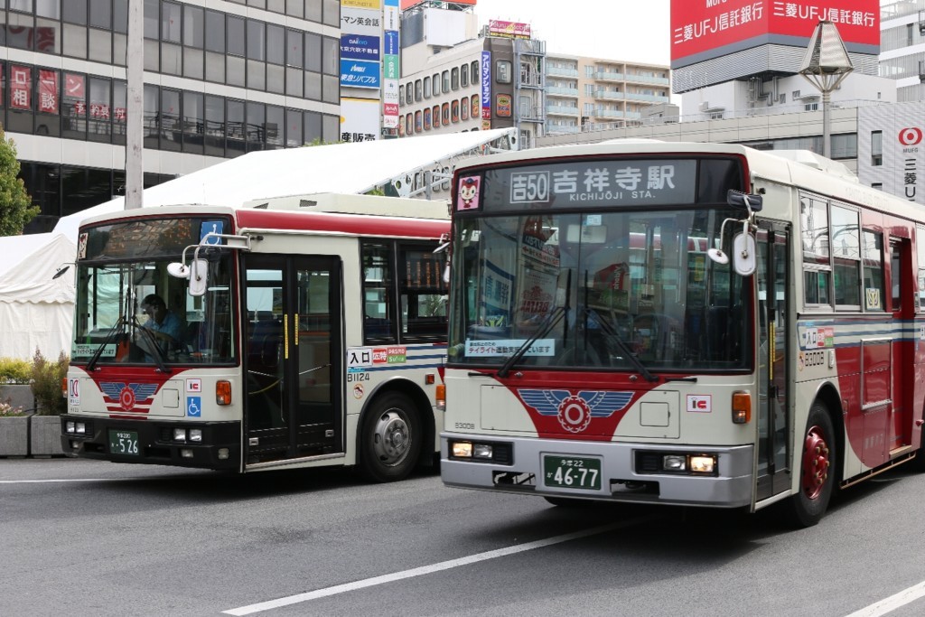 B1317、安全運転訓練車に - AKBとバスが好きな人のしょうもない日記