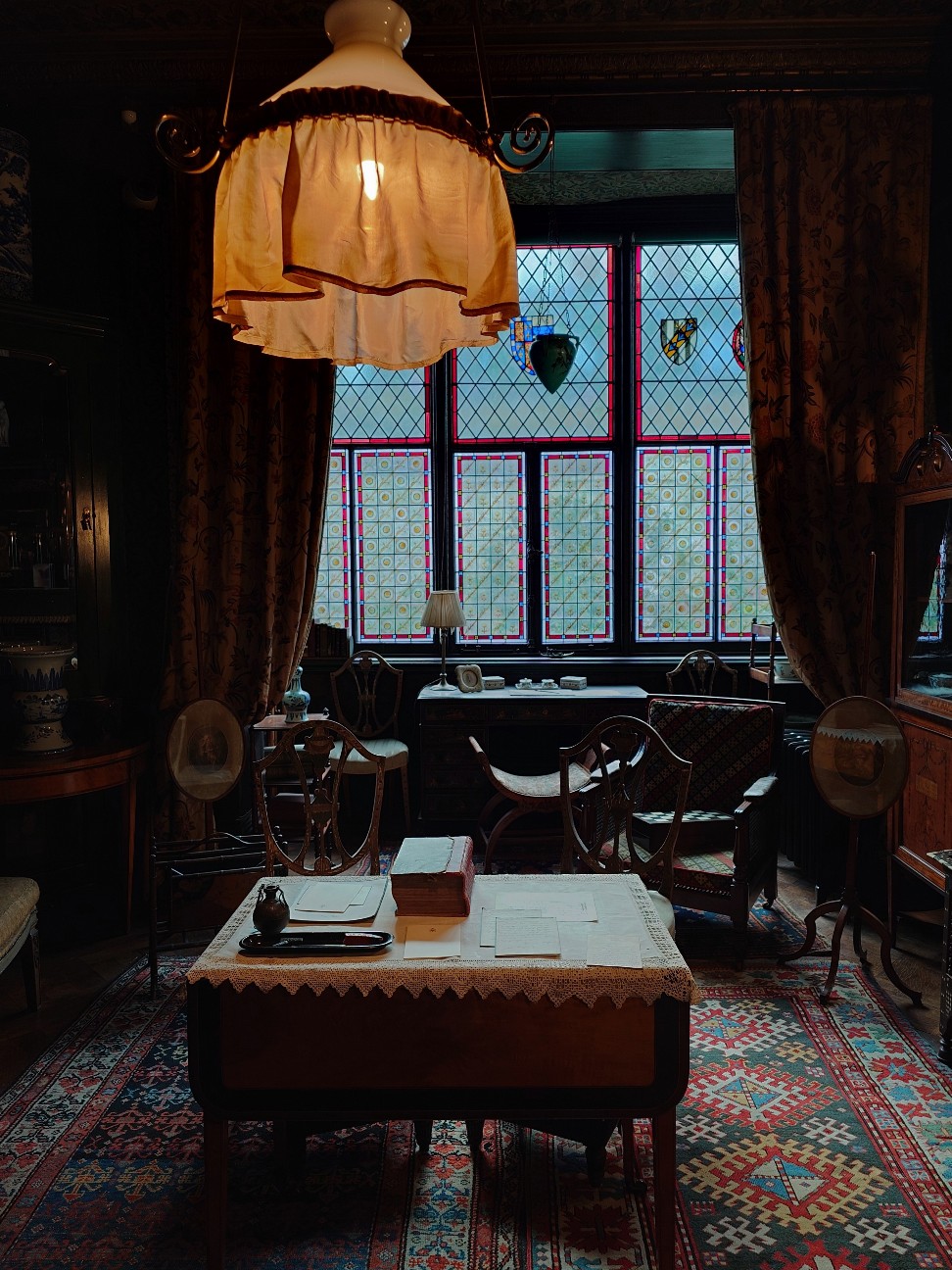 ケンジントンにある邸宅『サンボーン・ハウス(Sambourne House)』と『レイトン・ハウス(Leighton House ...