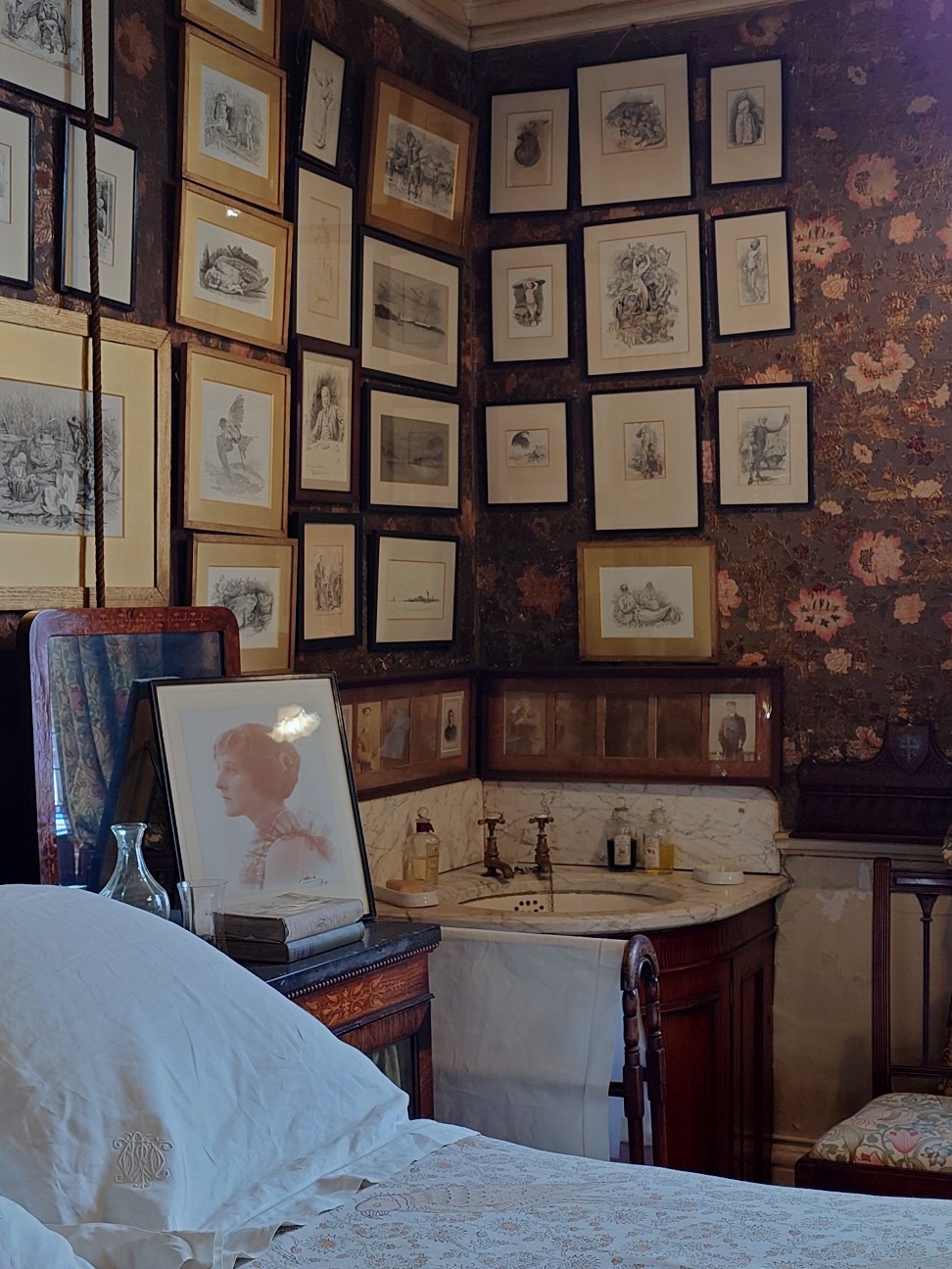ケンジントンにある邸宅『サンボーン・ハウス(Sambourne House)』と『レイトン・ハウス(Leighton House ...