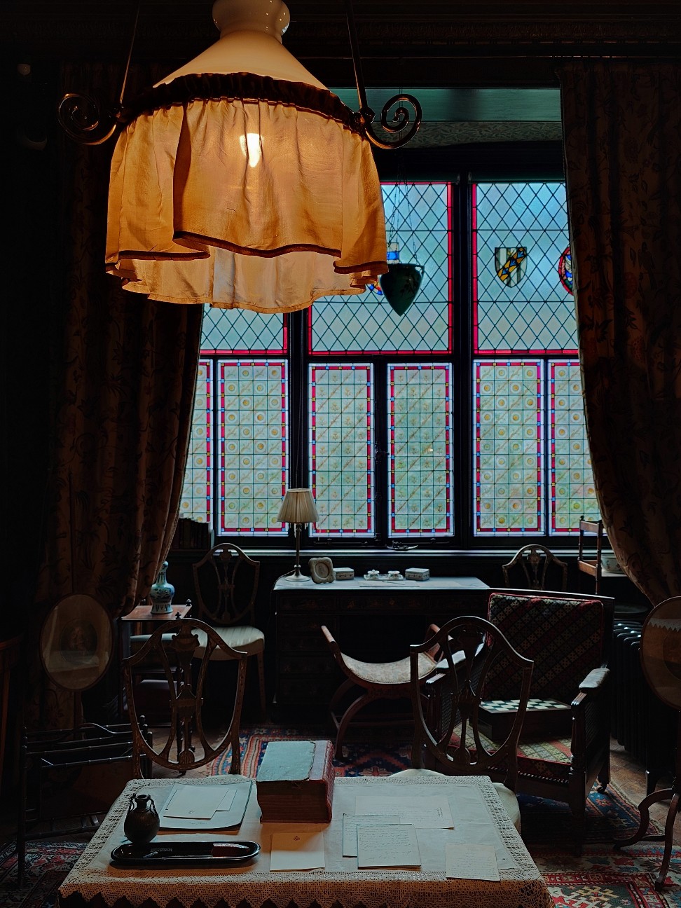 ケンジントンにある邸宅『サンボーン・ハウス(Sambourne House)』と『レイトン・ハウス(Leighton House ...