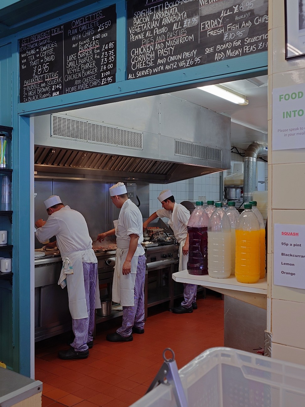 1年で1番日が長い6月を楽しむブログ - ロンドンのテムズでズンドコレボリューション