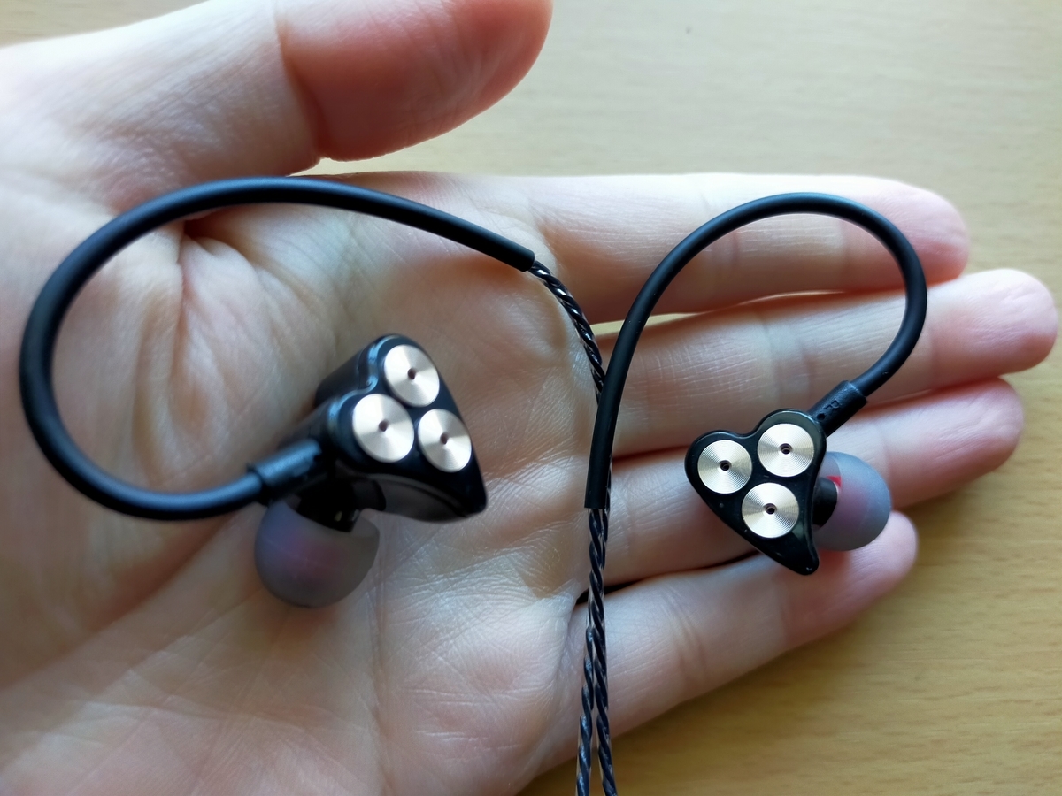 bboooll「BOT1」3DD構成で女性ボーカルが楽しいイヤホン!! - 私はイヤホンハンター