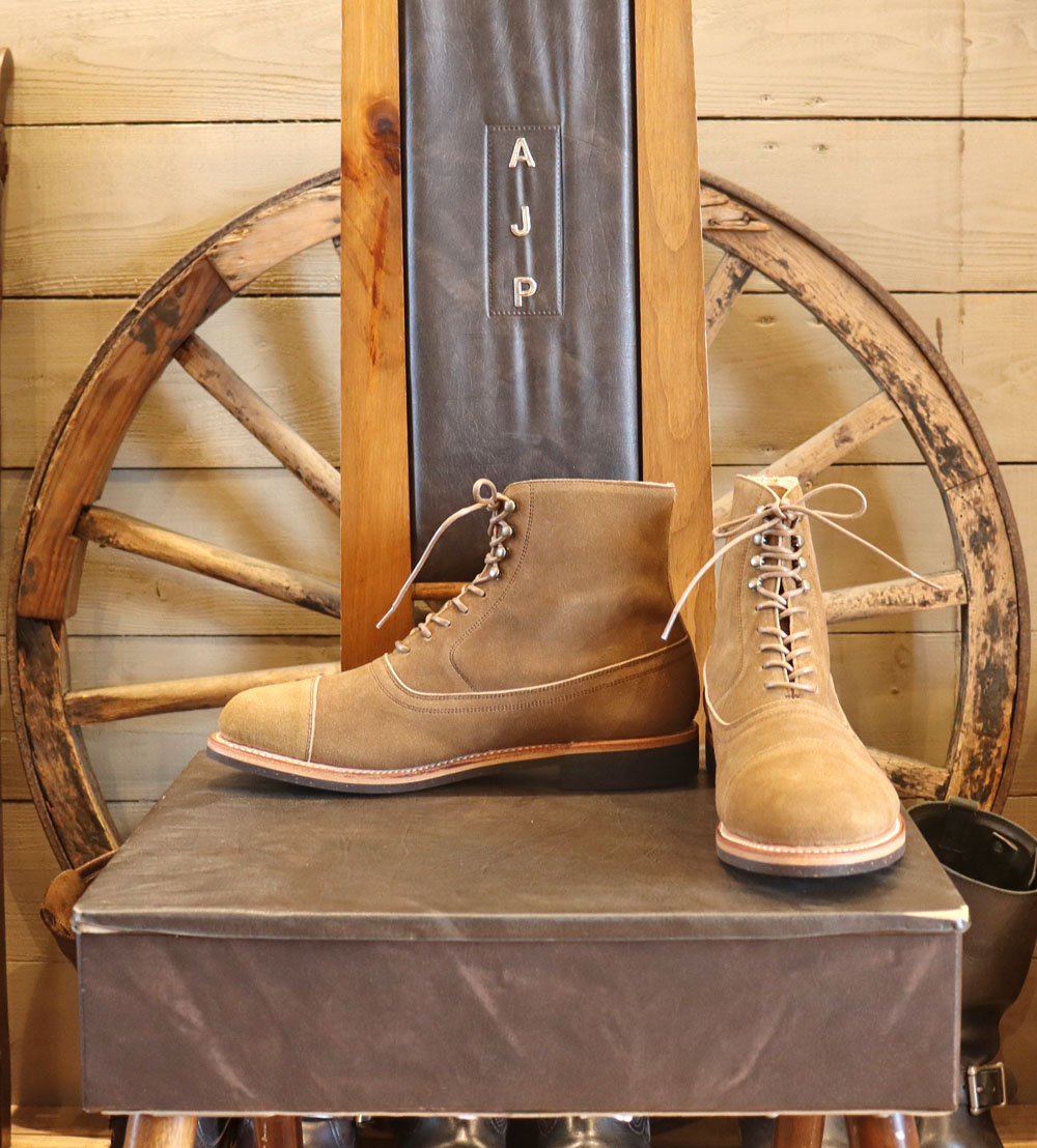 ステュディオダルチザン別ブランド ORGUEIL オルゲイユ より履き心地と快適さを追求した フォーマルな要素とカジュアルな要素を併せ持つ ...