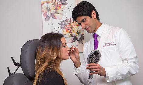 Riskless Body Enhancement Treatments by Plastic Surgeon in Toronto ...