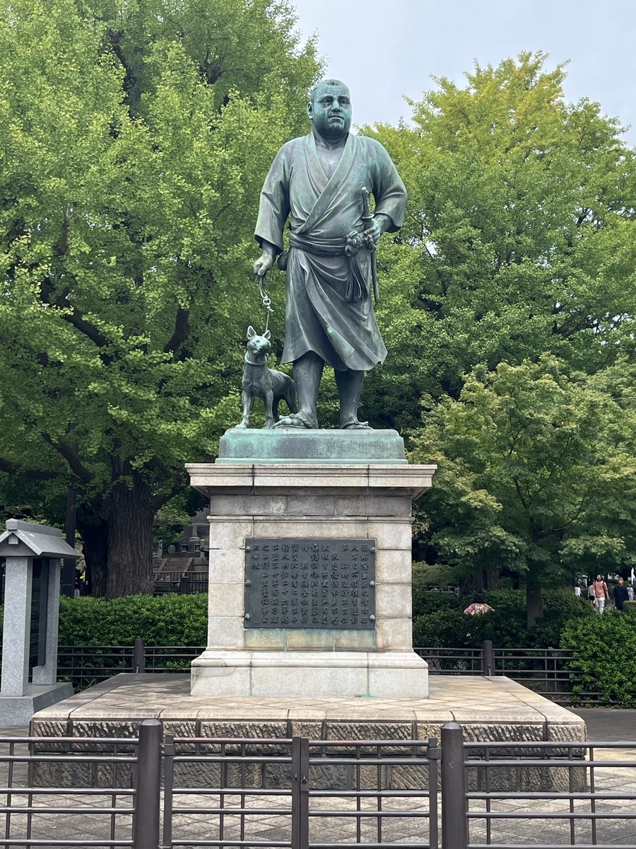 上野恩賜公園 西郷隆盛像/夜に行ってみた【上野恩賜公園】 とし旅-シニア旅人- もっとシニアライフを楽しもう!