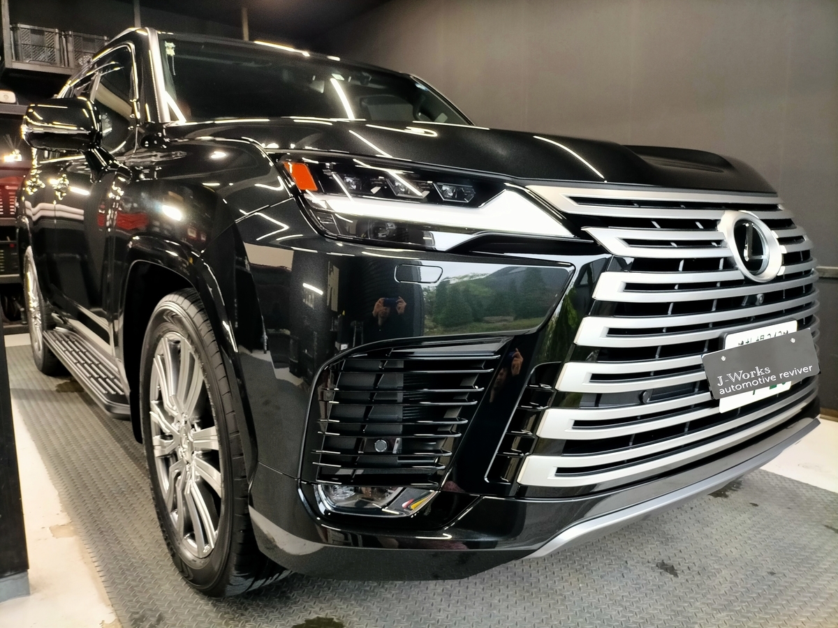 レクサスLX 600 EXECUTIVE(エグゼクティブ) 樹脂硬化型コーティング【Ω /OMEGA】ヘッドライト・ウインドウガラス・アルミホイール・未塗装樹脂パーツ・本革シート・ステアリング ...