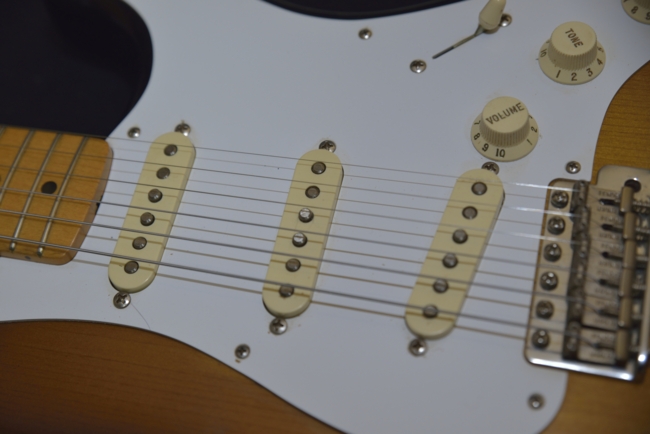 数々のアーティストが使用するというギタークリーニングクロス「JJ's Gorgomyte Gorgomyte Polishing Cloth ...