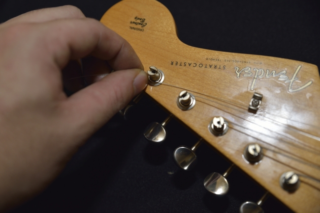 数々のアーティストが使用するというギタークリーニングクロス「JJ's Gorgomyte Gorgomyte Polishing Cloth ...