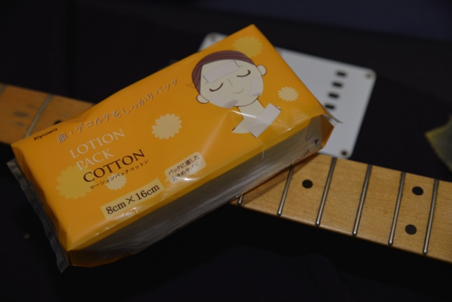 数々のアーティストが使用するというギタークリーニングクロス「JJ's Gorgomyte Gorgomyte Polishing Cloth ...