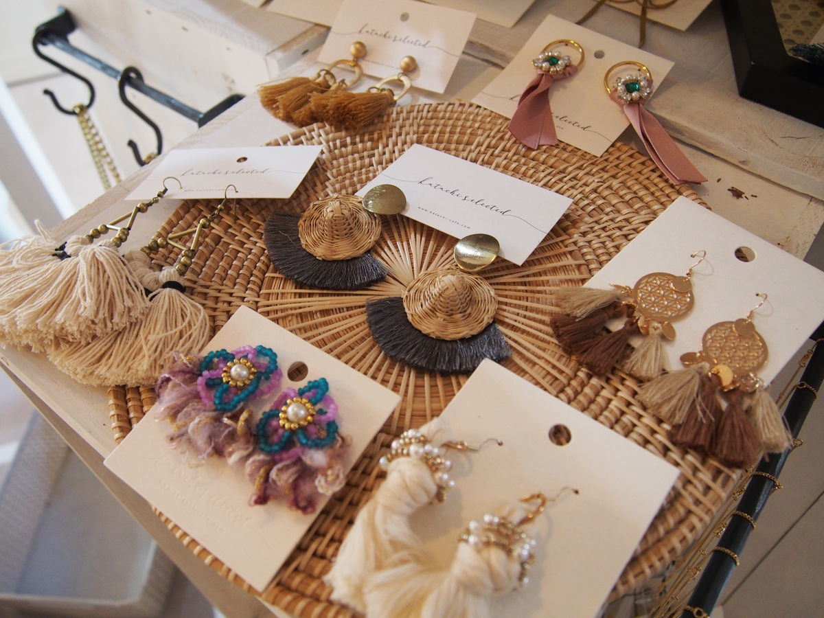 世界中から集められたデザイン雑貨とおいしいコーヒー【KATACHI cafe】大阪 - トラリブ Travel Blog