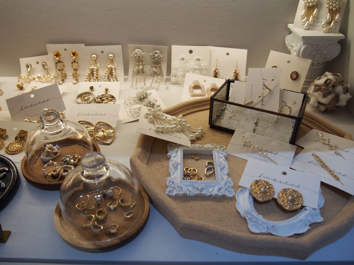 世界中から集められたデザイン雑貨とおいしいコーヒー【KATACHI cafe】大阪 - トラリブ Travel Blog