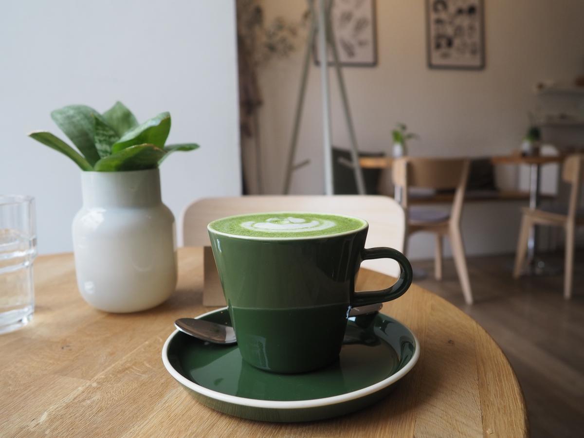 【Matsu premium tea & coffee】ブラチスラバで日本の抹茶を味わえるカフェ - トラリブ Travel Blog