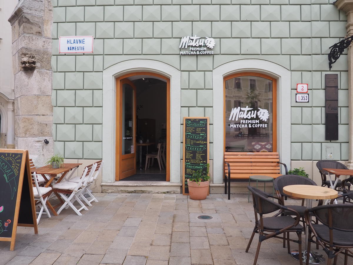 【Matsu premium tea & coffee】ブラチスラバで日本の抹茶を味わえるカフェ - トラリブ Travel Blog