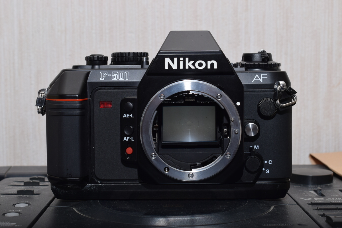 機材紹介 : Nikon F-501 - リトルニコ爺の手記