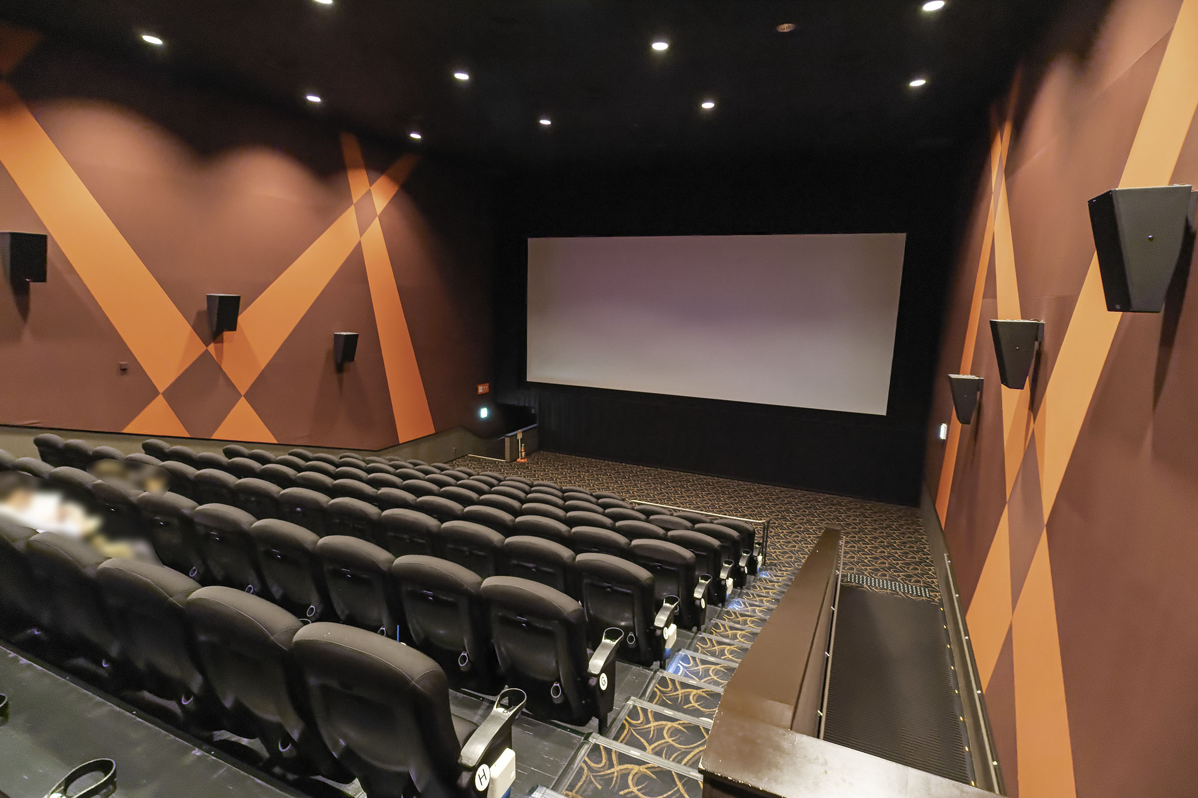 2022年10月16日「TOHOシネマズ西宮OS・スクリーン3『私に天使が舞い降りた！プレシャス・フレンズ』」 - TRGA2