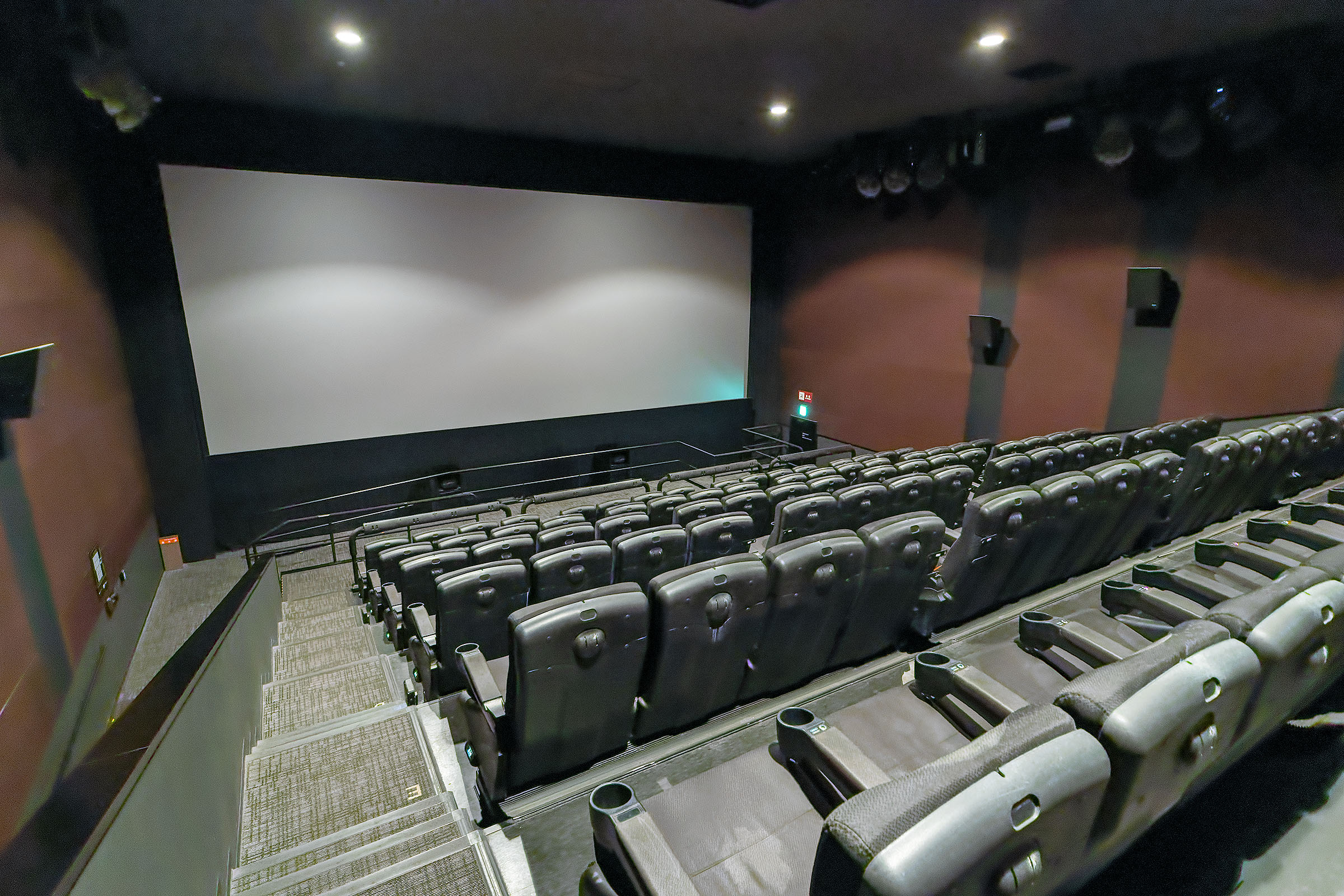 2023年3月19日「ユナイテッド・シネマ豊洲・スクリーン7（4DX）『ワールドツアー上映「鬼滅の刃」上弦集結、そして刀鍛冶の里へ（4DX上映 ...