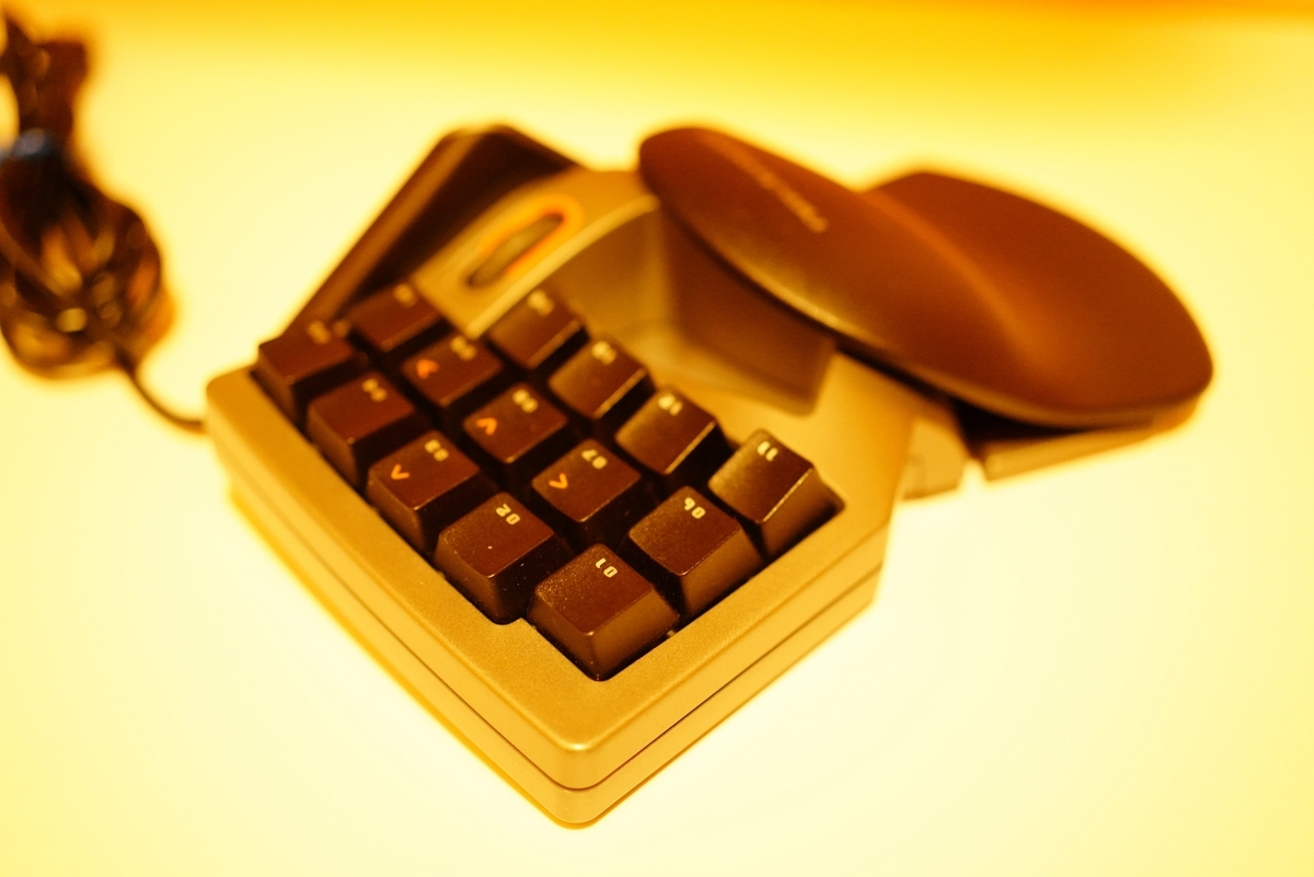 Belkin Nostromo Speedpad n52 10年以上前の片手キーボード（ゲームパッド）レビュー - 怠惰に生きてる記録