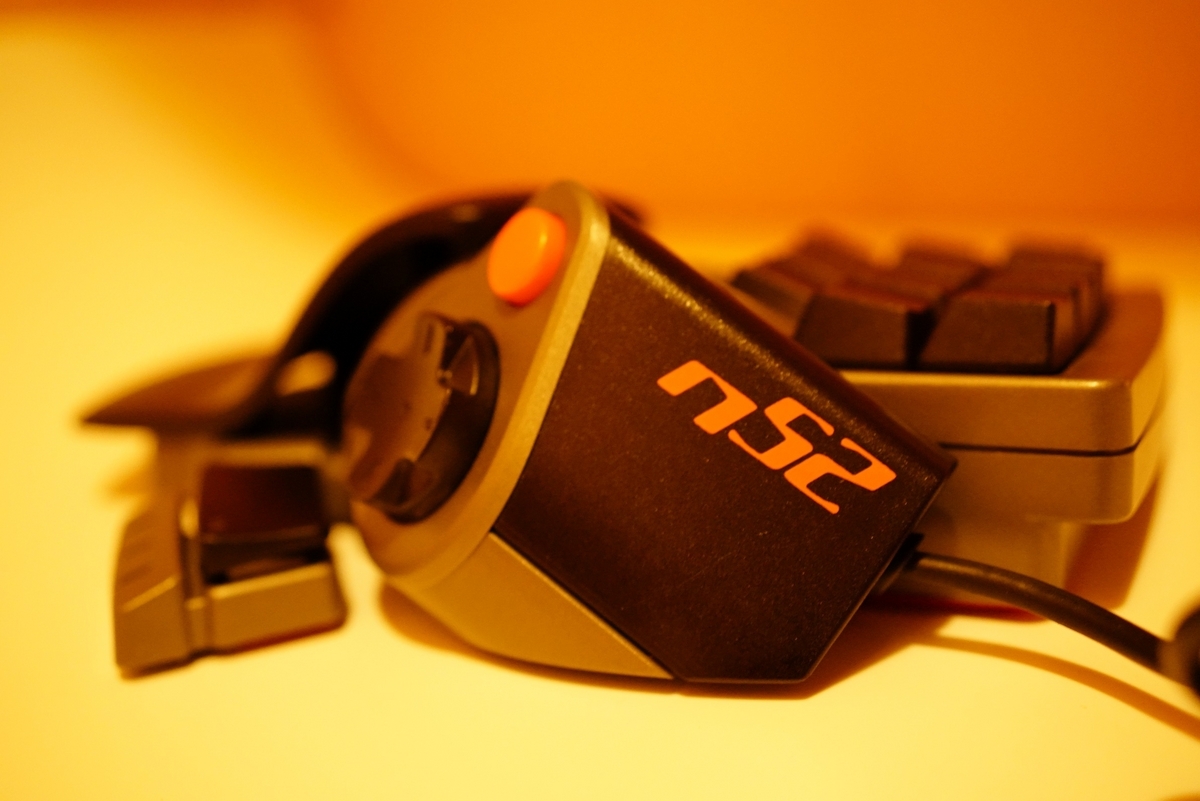 Belkin Nostromo Speedpad n52 10年以上前の片手キーボード（ゲームパッド）レビュー - 怠惰に生きてる記録