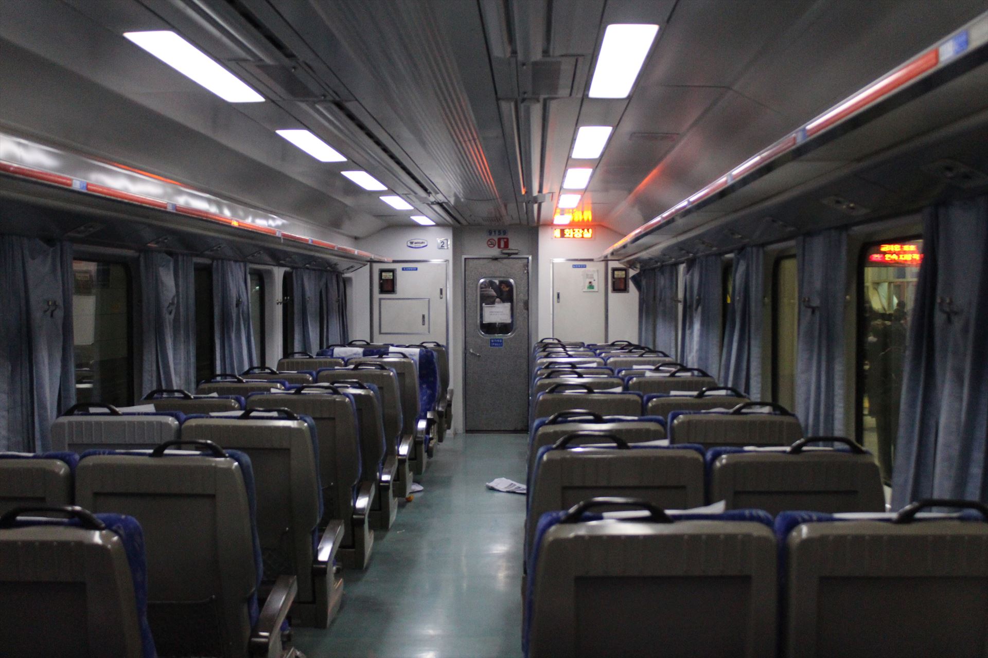 釜山でムグンファ号を乗り比べる 韓国周遊巡検 05-03 - twinrail.log