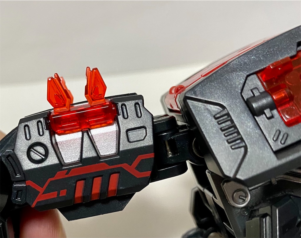 BEASTBOX BB-29 BLOODSTONE - YATORA TOYS