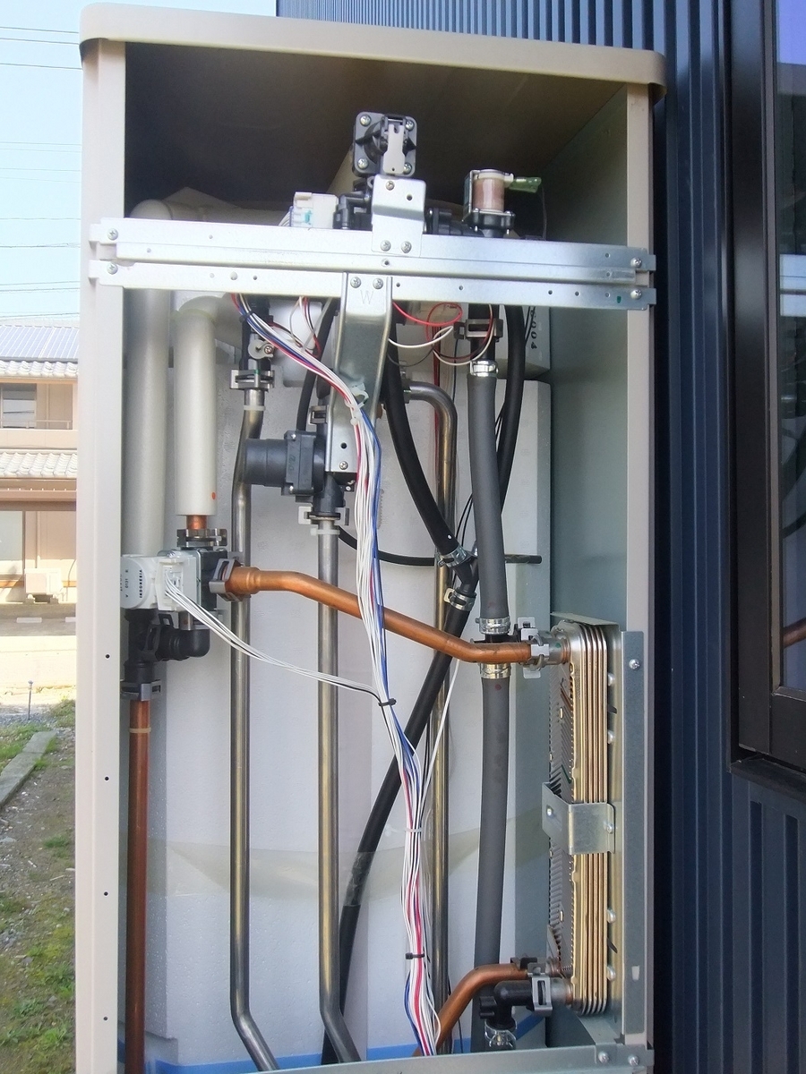 エコキュートの断熱補強（準備） - uma-chuのブログ