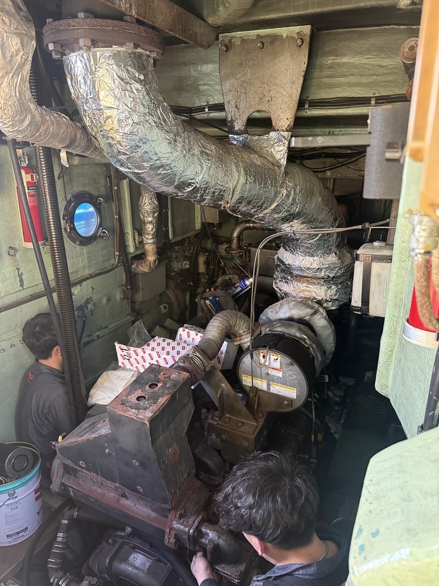 船のメンテナンスと艤装工事 - KARATOMARINE BLOG