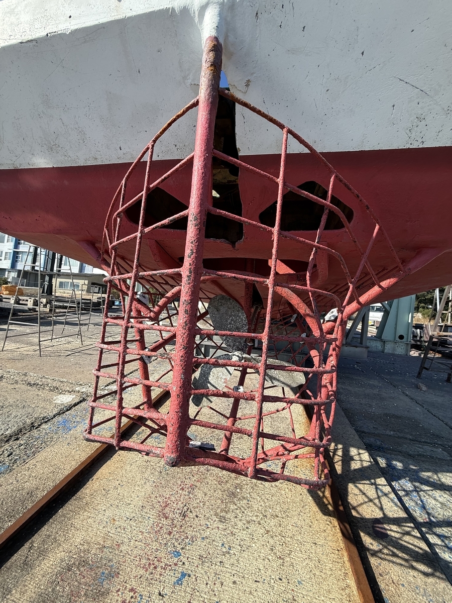 船のメンテナンスと艤装工事 - KARATOMARINE BLOG